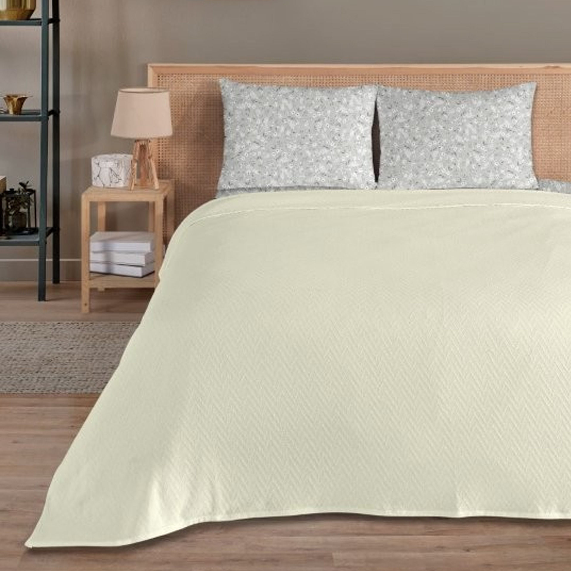 Lale Home Colorful Tek Kişilik Krem Pike Takımı | Konforlu
