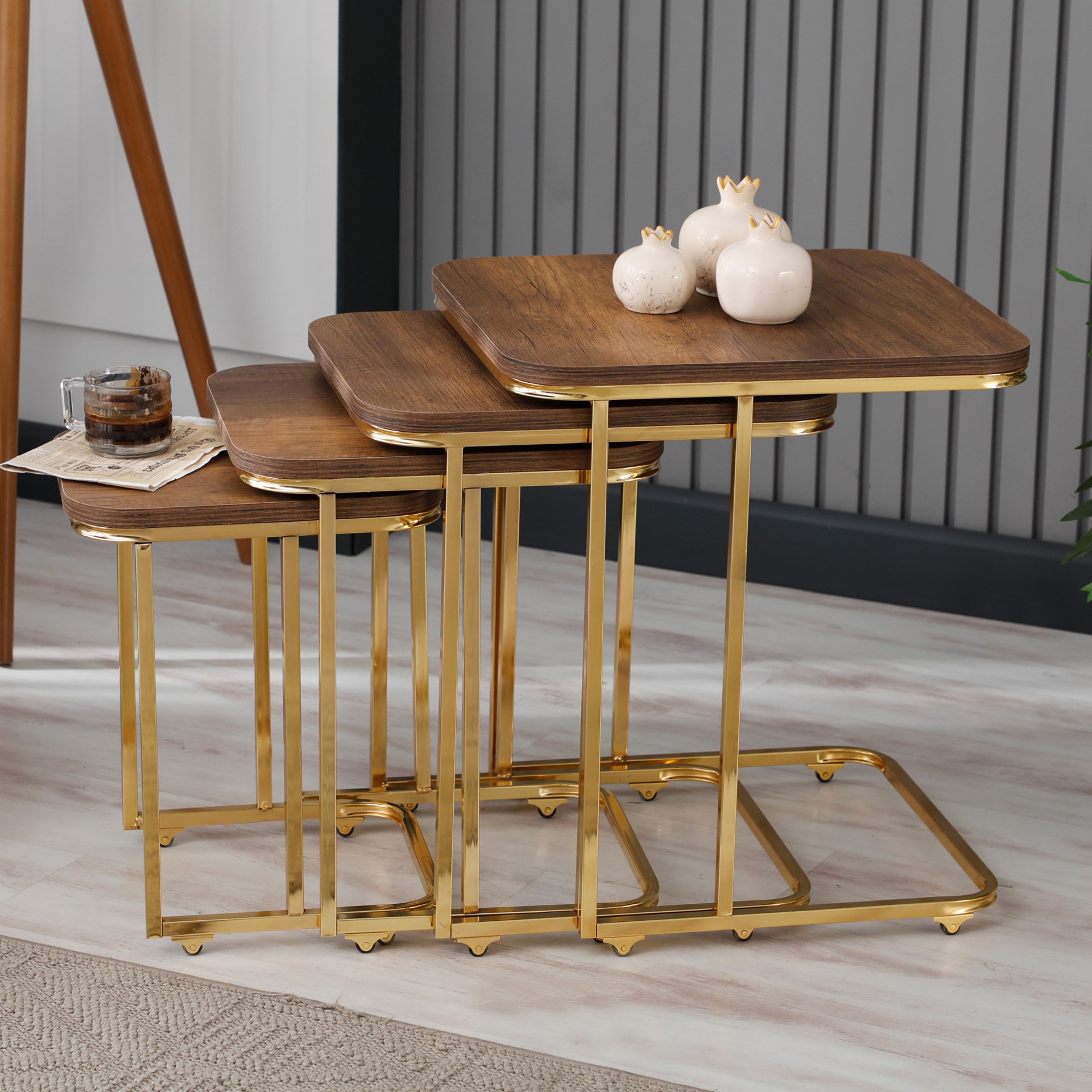 Tekerlekli Dörtlü Zigon Sehpa Gold Metal