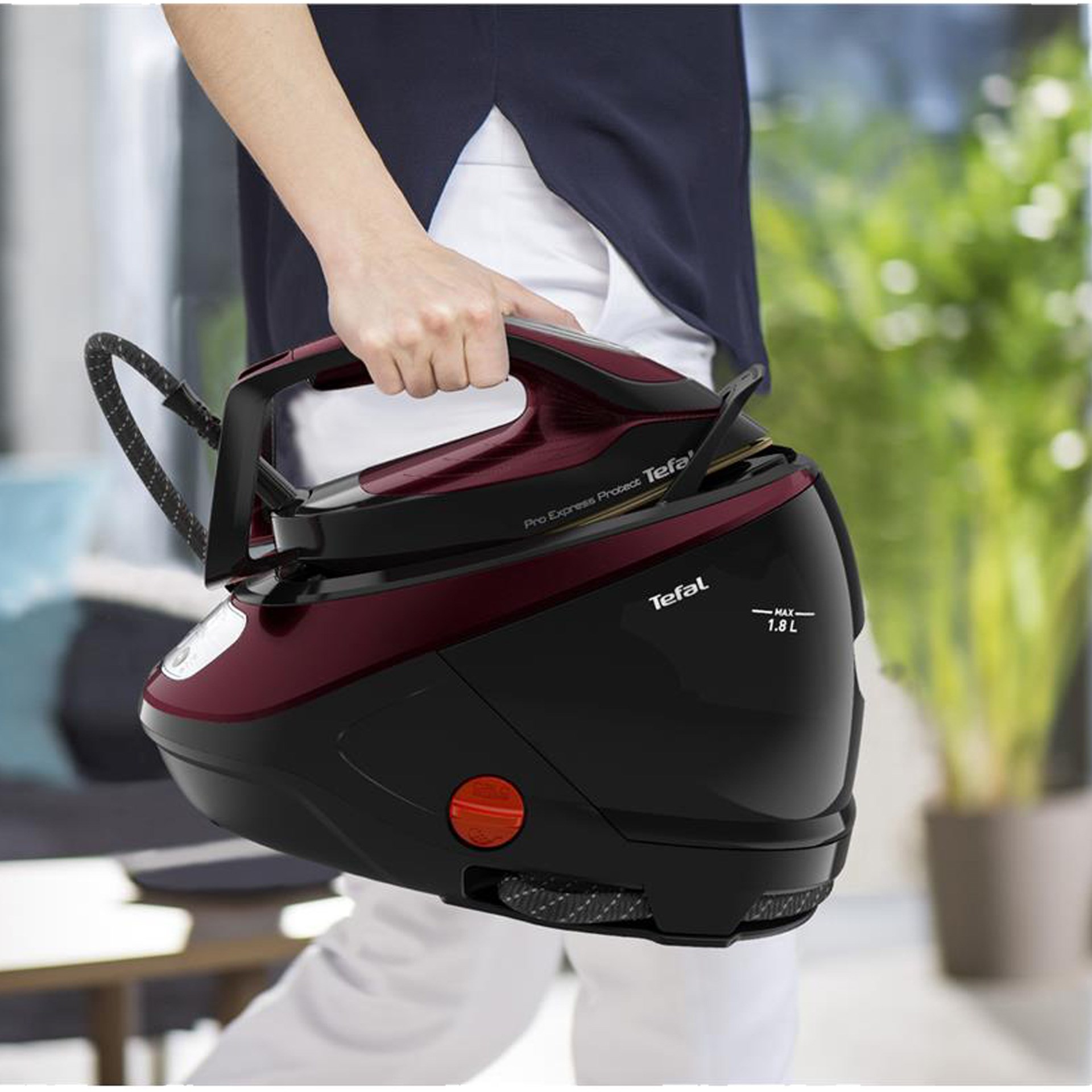 Tefal GV9230 Pro Express Protect Buhar Kazanlı Ütü | Evkur