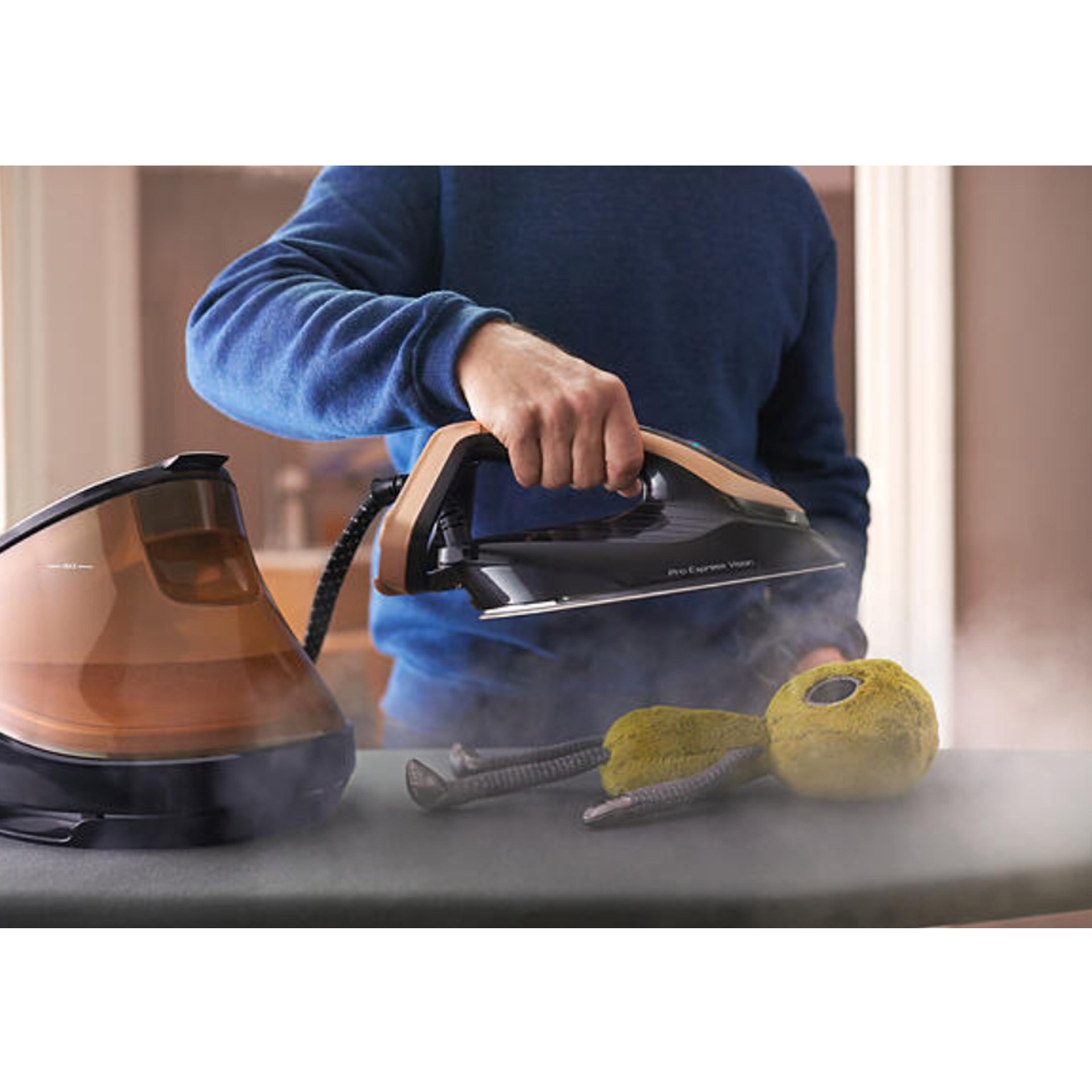 Tefal GV9820 Pro Express Vision Buhar Kazanlı Ütü