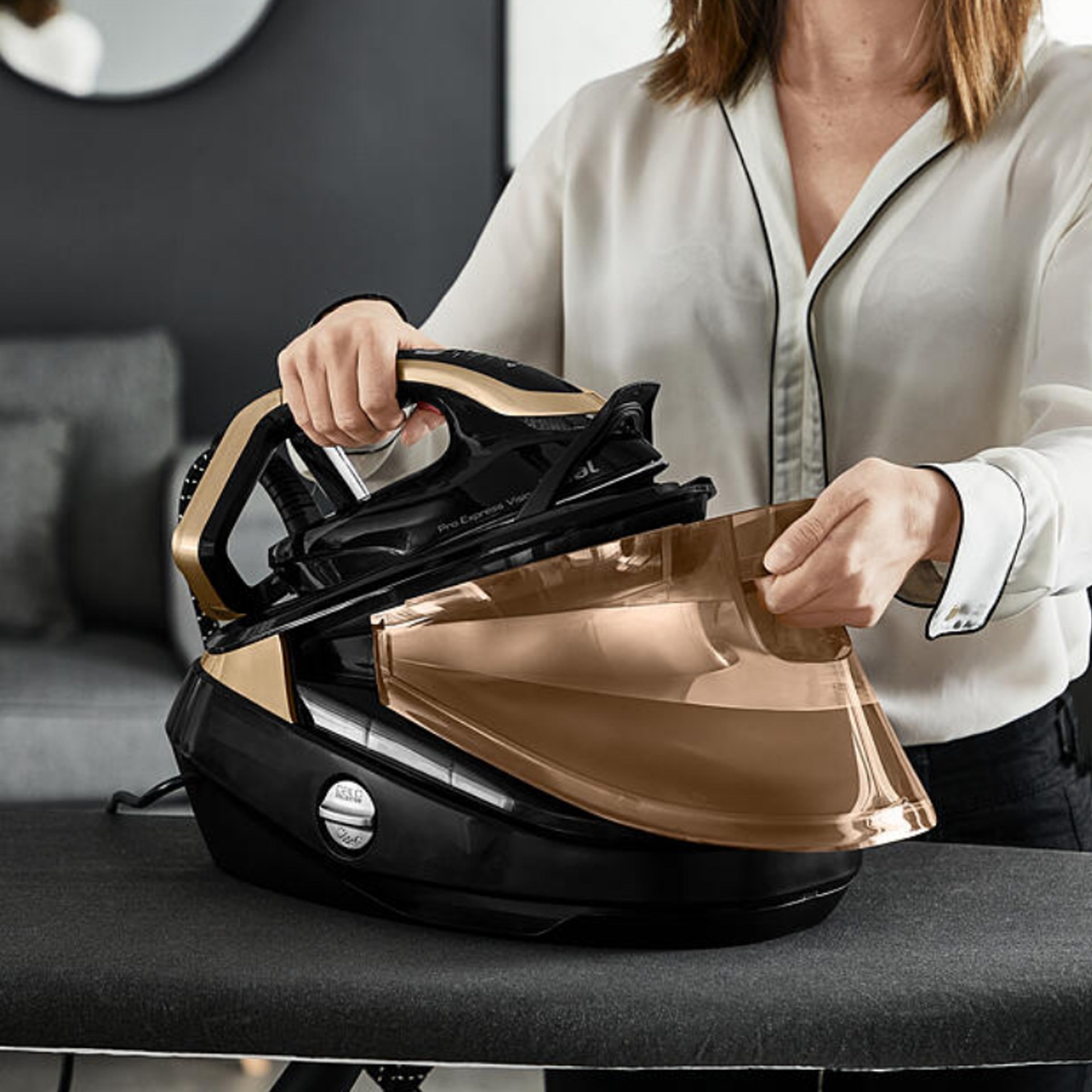 Tefal GV9820 Pro Express Vision Buhar Kazanlı Ütü